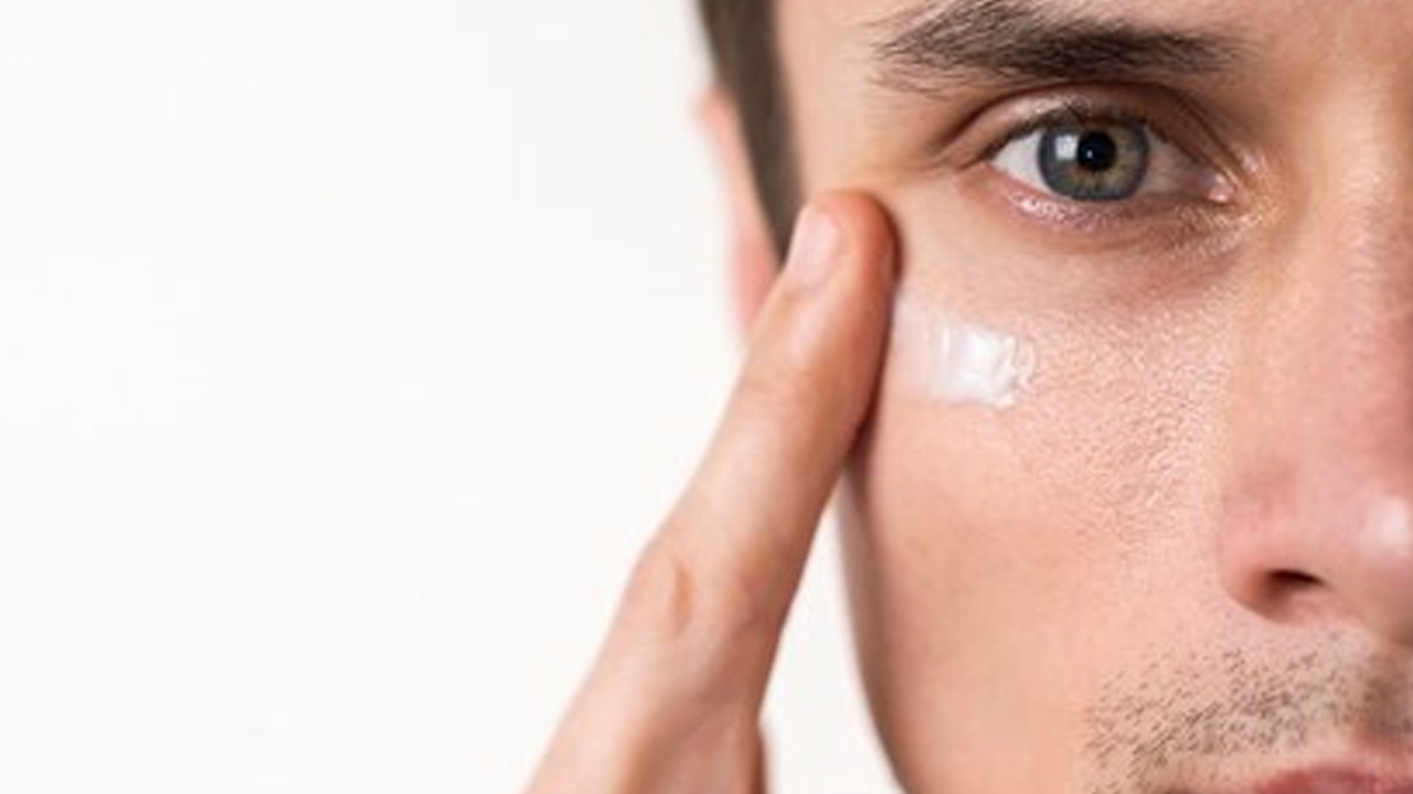 How to Minimize Pores: A Comprehensive Guide for Men