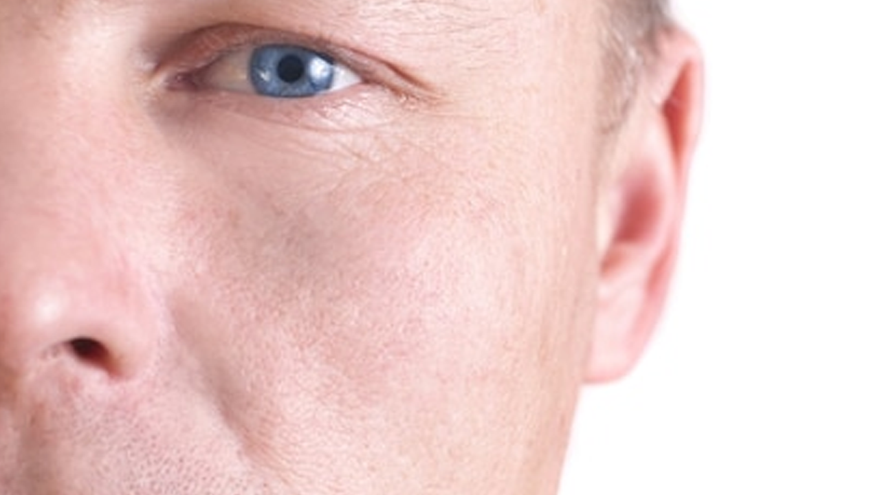 How to Minimize Pores: A Comprehensive Guide for Men