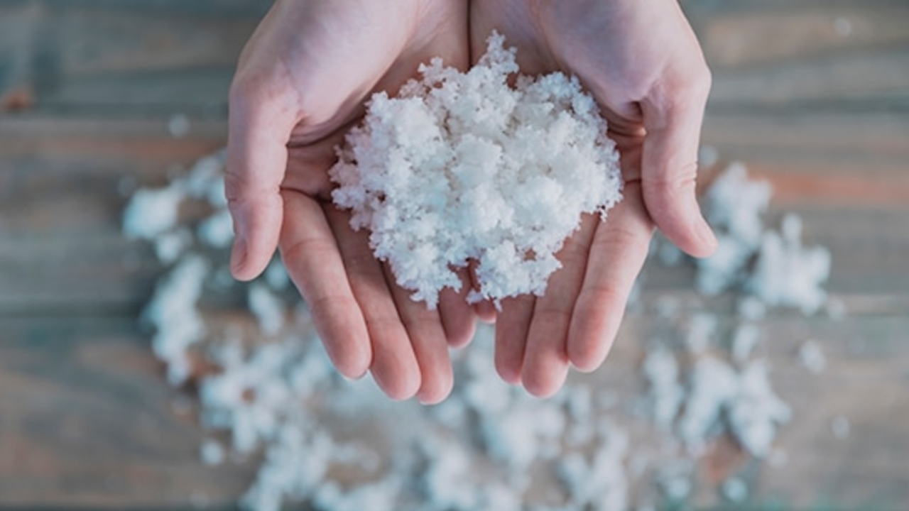 The Therapeutic Benefits of Dead Sea Salt: Soothe Your Skin and Soul